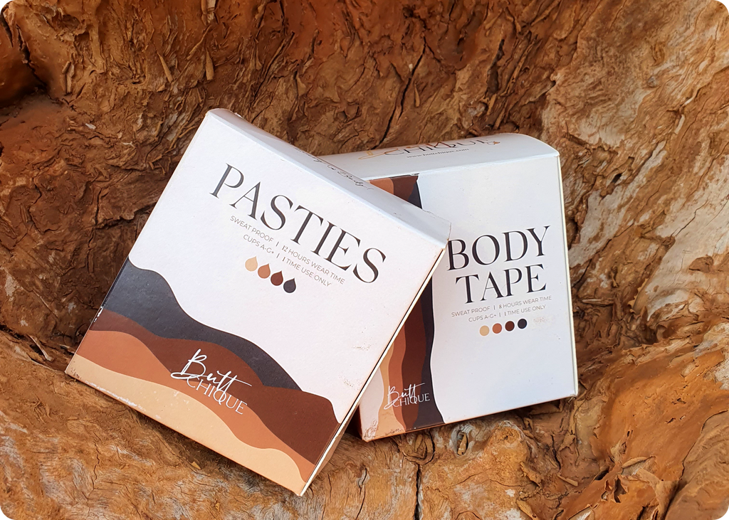 Simple Guide: How to use Boob Tape? – Butt-Chique